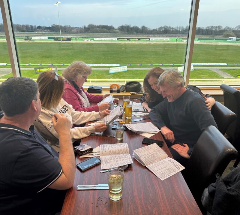 Gift Vouchers | Nottingham Greyhound Stadium